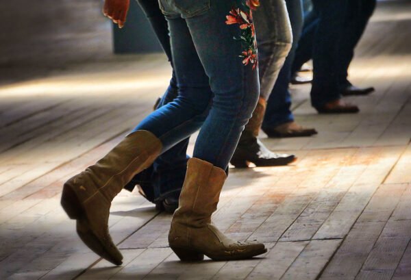 Country Dance Lessons Houston | Two Step & Swing Classes